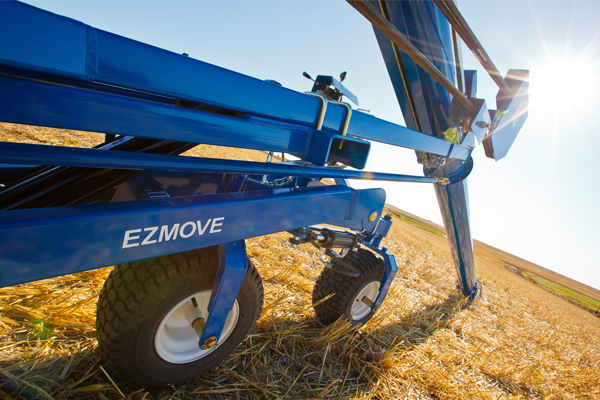 Geronimo Farm Equipment - Cowra, NSW - Augers & Conveyors