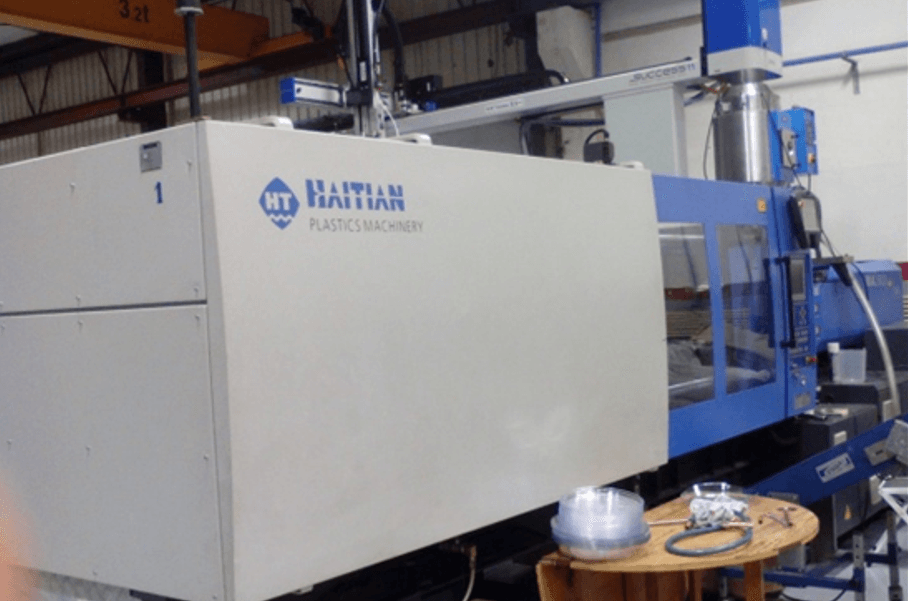 Plasticum - Tudo é Plástico.