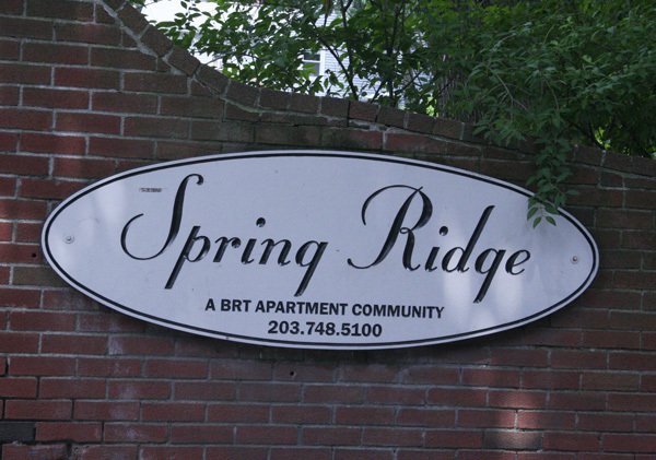 Spring Ridge Condos | BRT Apartment Community, Danbury Connecticut