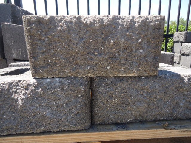 Pavers & Retaining Walls North QLD | Cairns Raw Materials