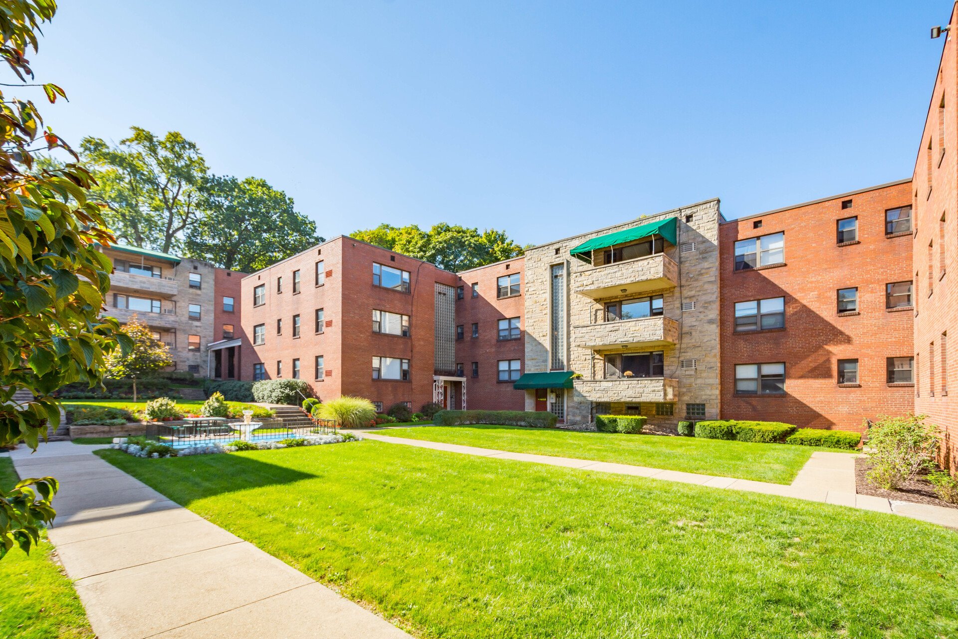 Colebrook Management | Quality Living in Sought After Neighborhoods