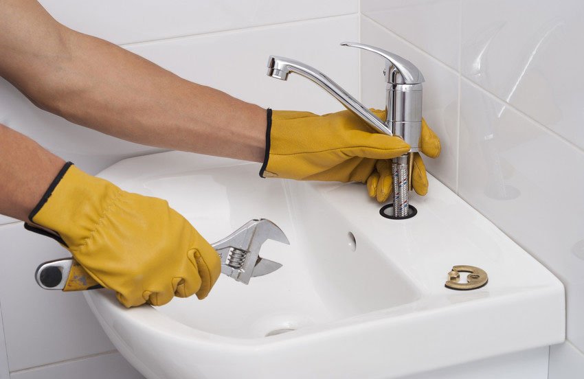 Plumber | JR Plumbing | South London