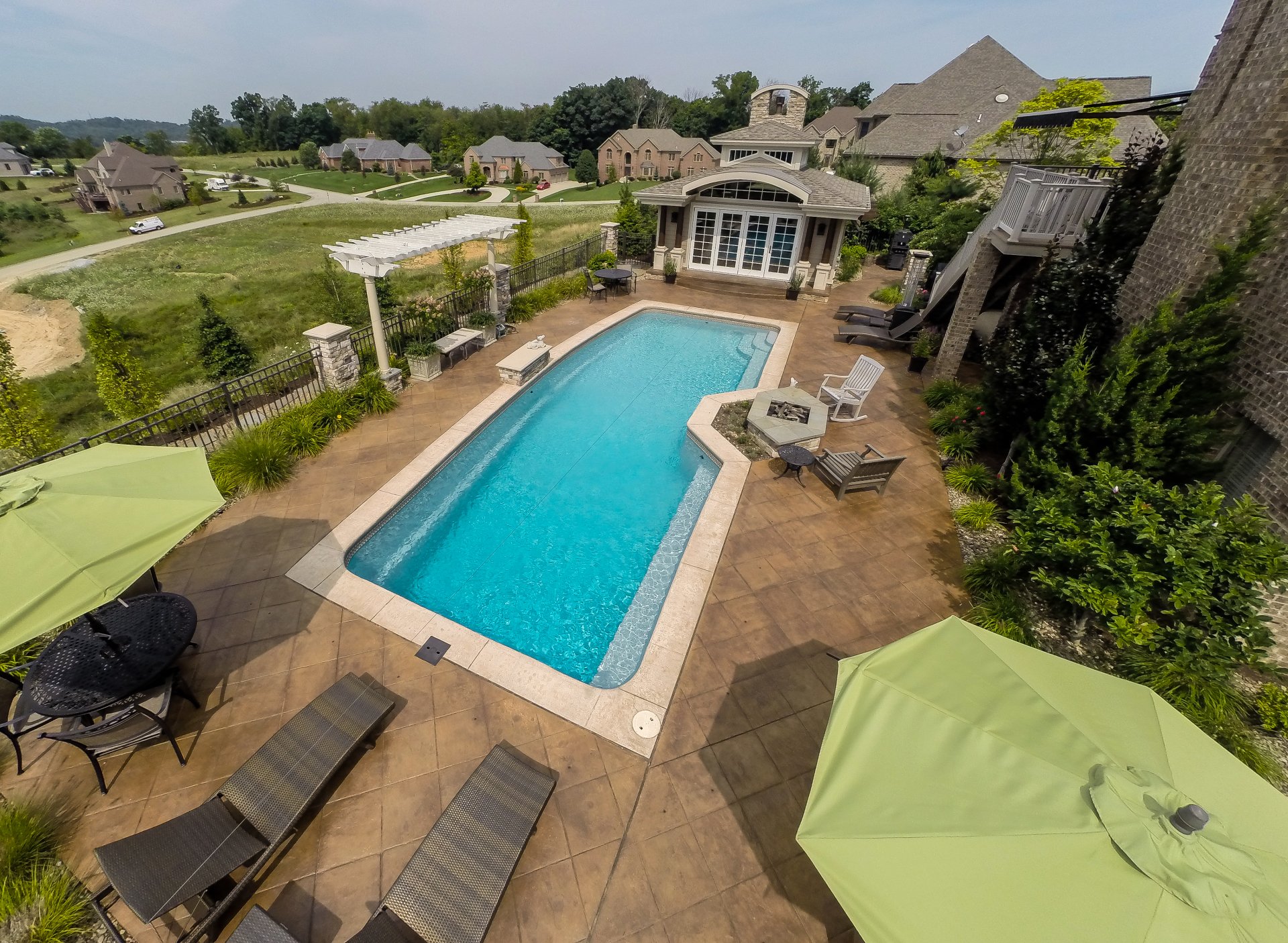 Inground Pools in Pittsburgh | Pool & Spa Outlet