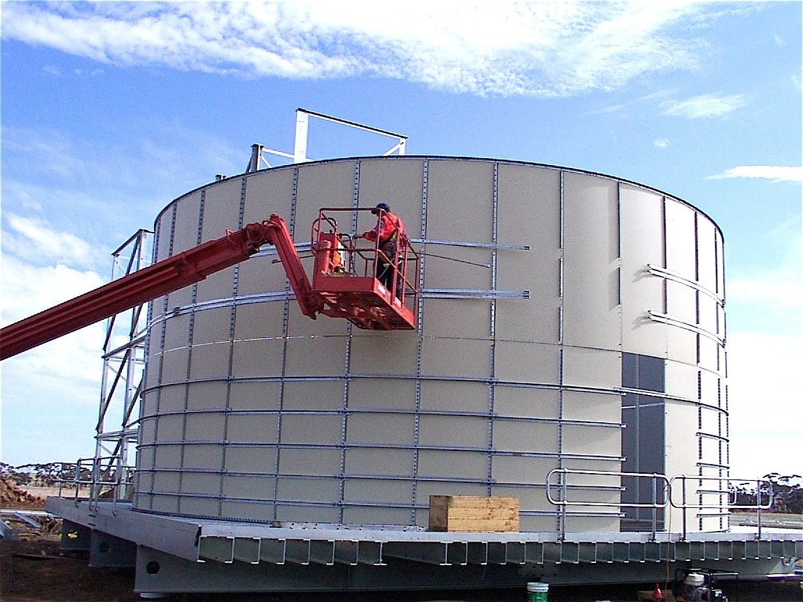 Water Tank Maintenance - Southern Cross Water Tanks