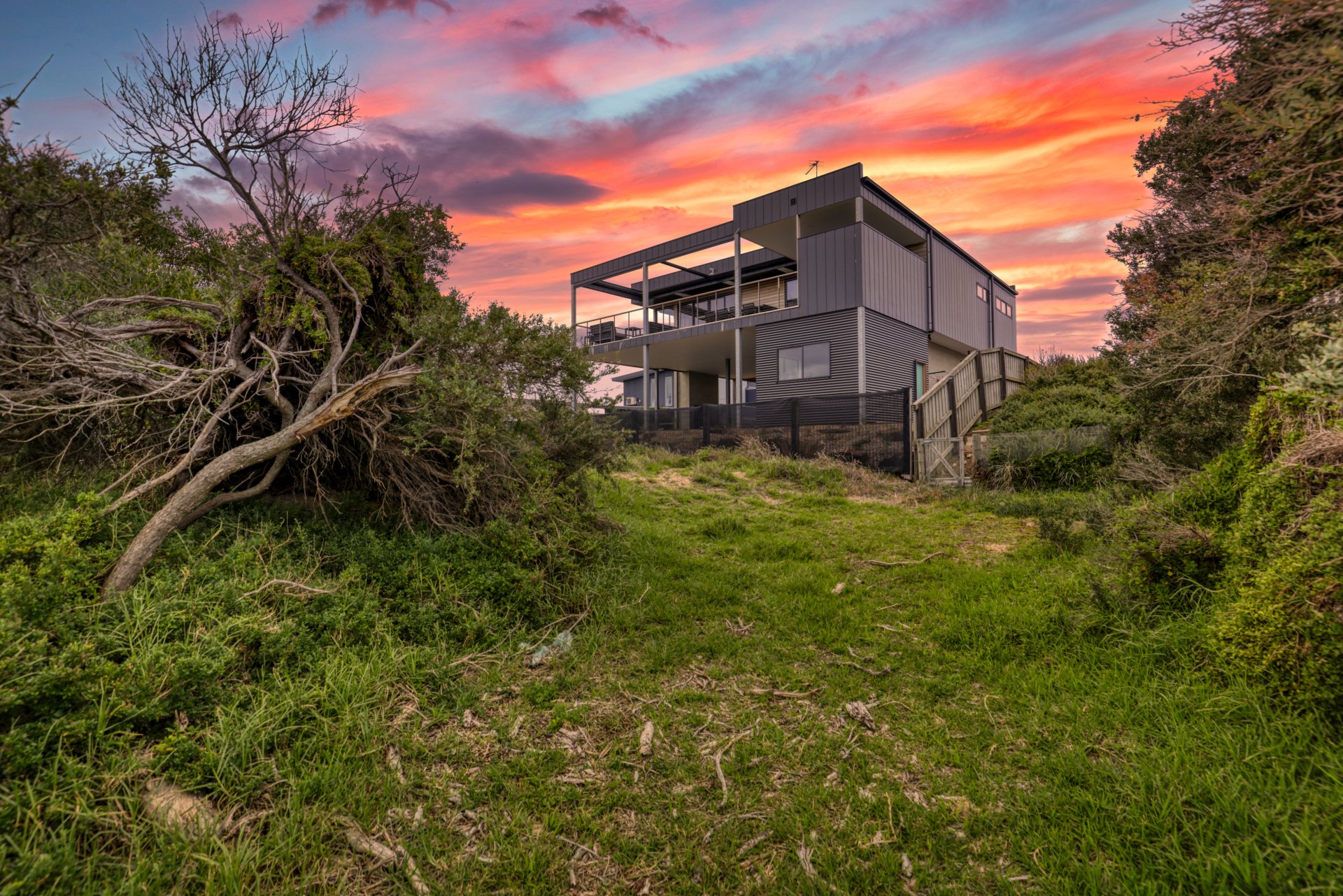 Stunning Cape Paterson Beach House By Adapt Design Group