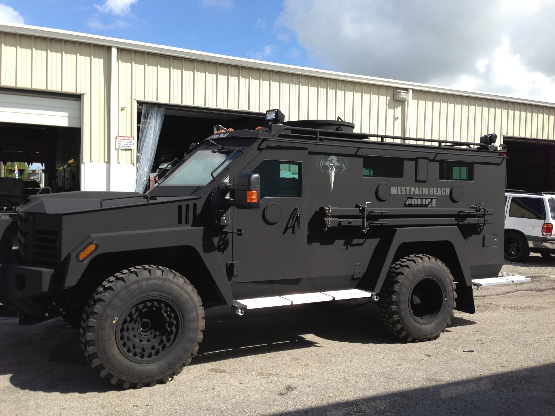 Photo Gallery for Vehicle Lettering