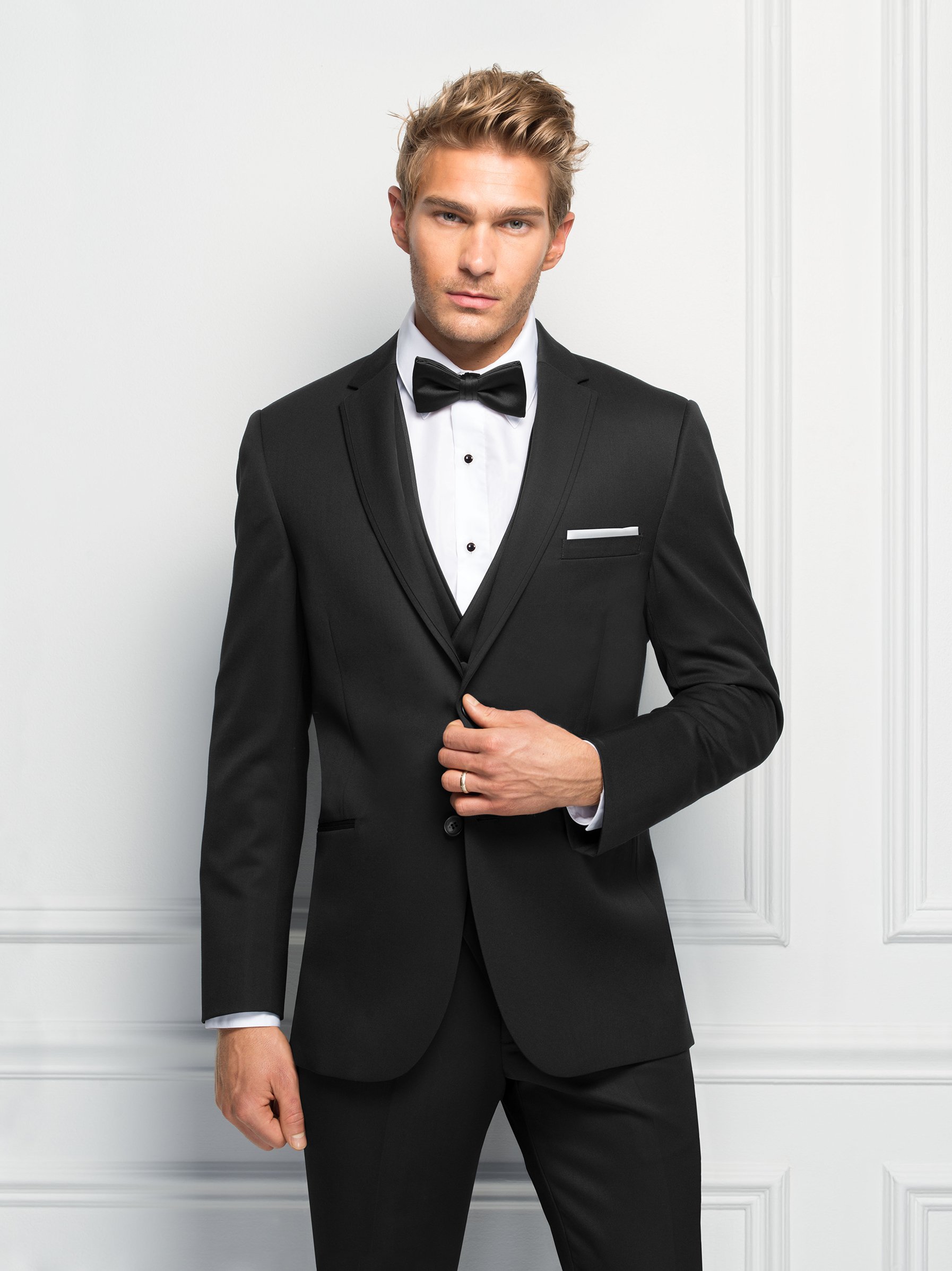 Dala's Bridal Boutique | Tuxedos