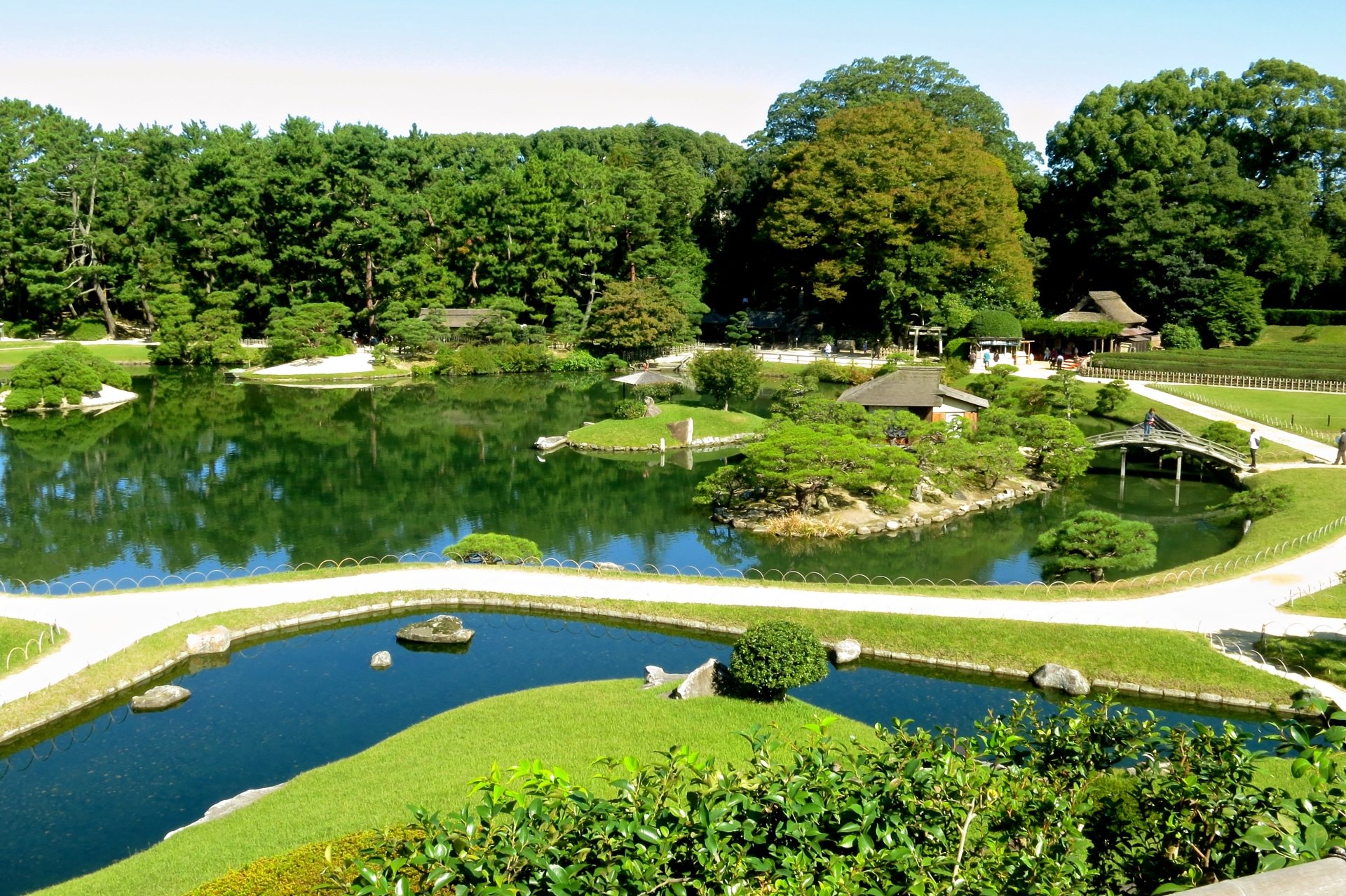What makes a Japanese Garden a Japanese Garden?