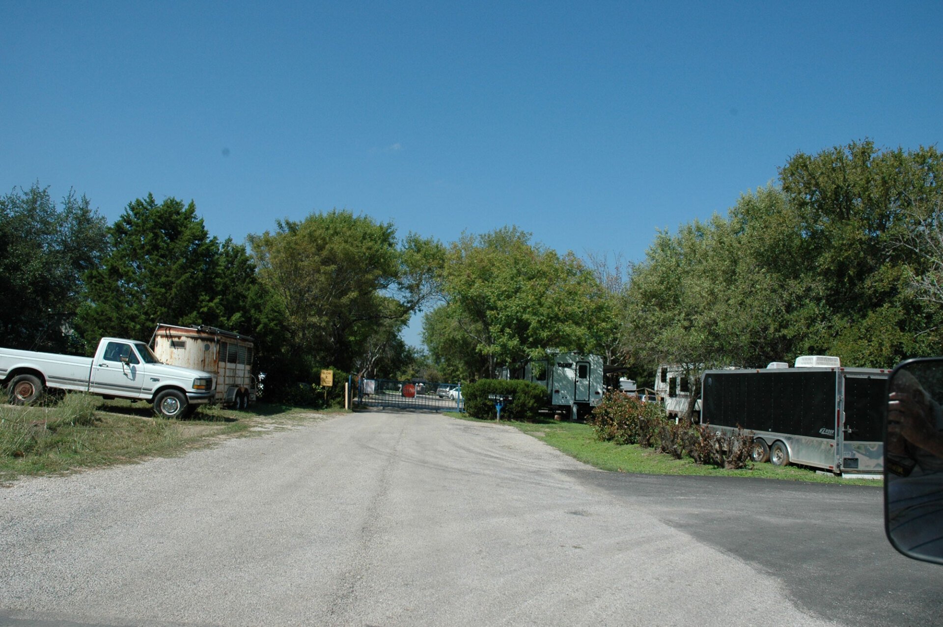 Amenities | Lake Travis Inn & RV Park