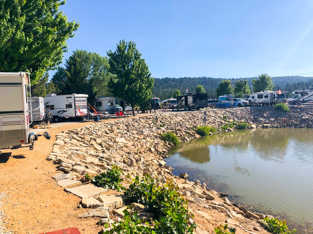 RV Park In Big Bear Lake | Holloway’s Marina & RV Park