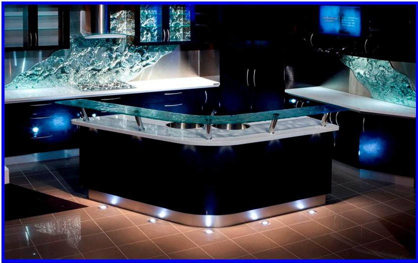 Custom Mirrors and Reflective Glass in Sydney | Spectrum Art Glass