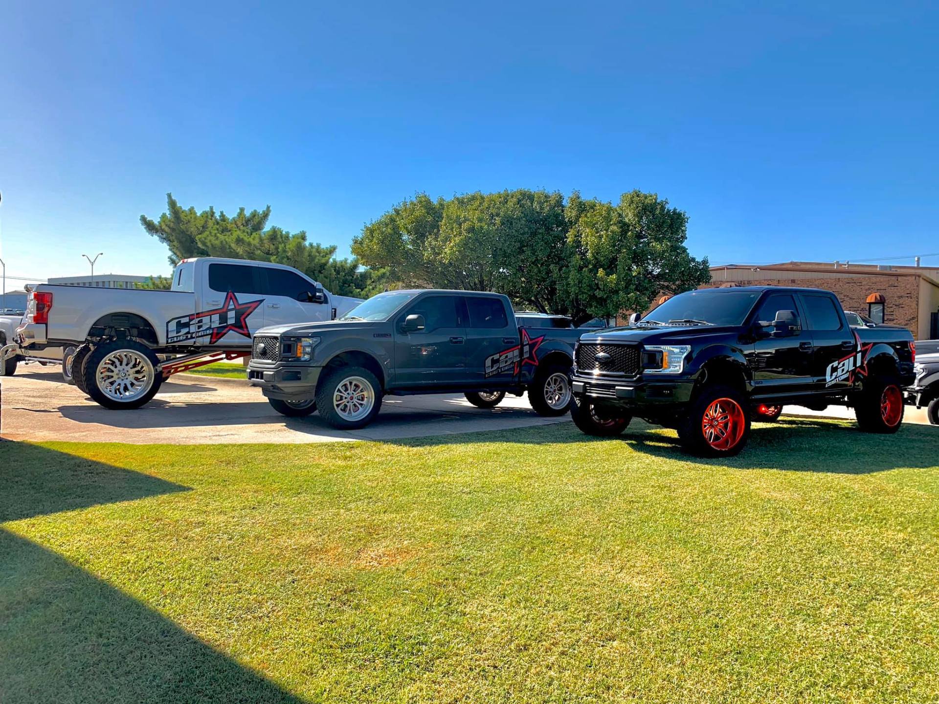 Truck & SUV Restyling Shop | Oklahoma | Texas | Cali Customs