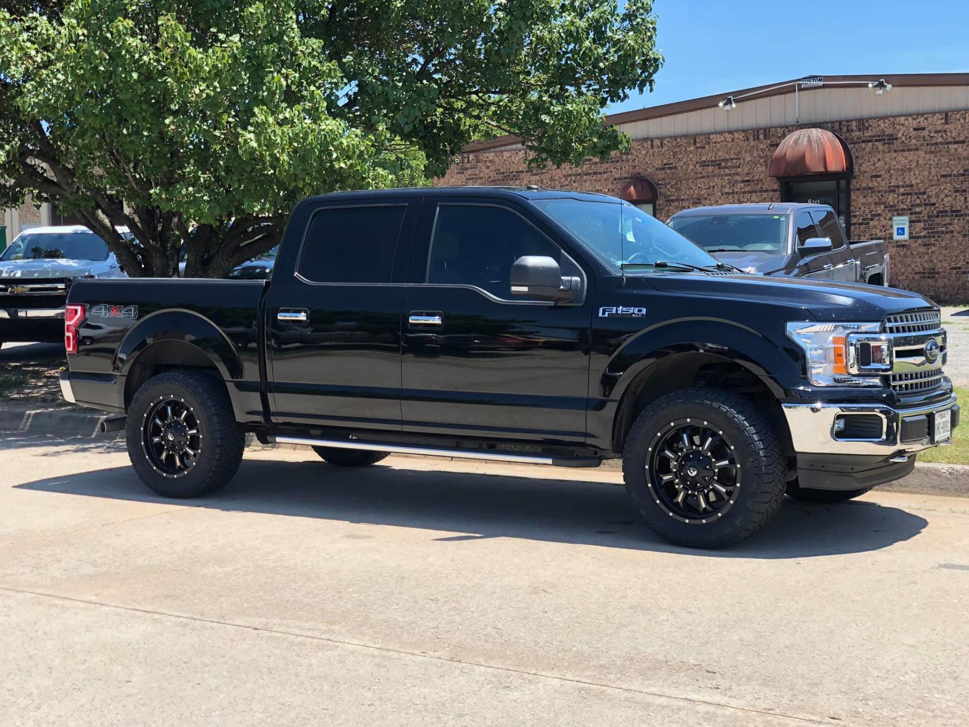 Truck & SUV Restyling Shop | Oklahoma | Texas | Cali Customs