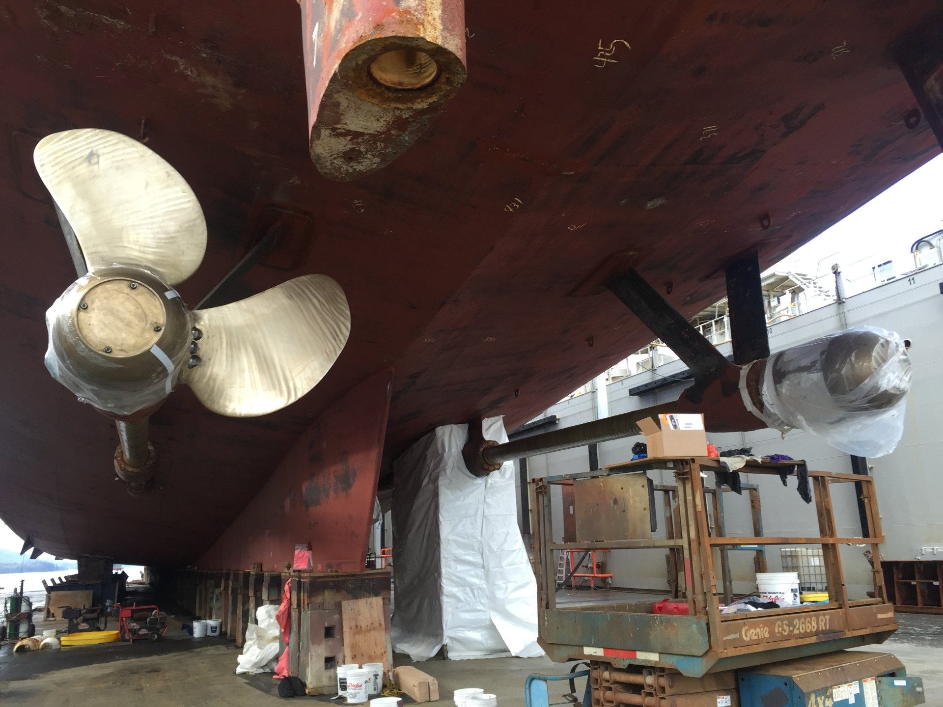 Z-Drive & Controllable Pitch Propeller System Repair Services | Sound ...