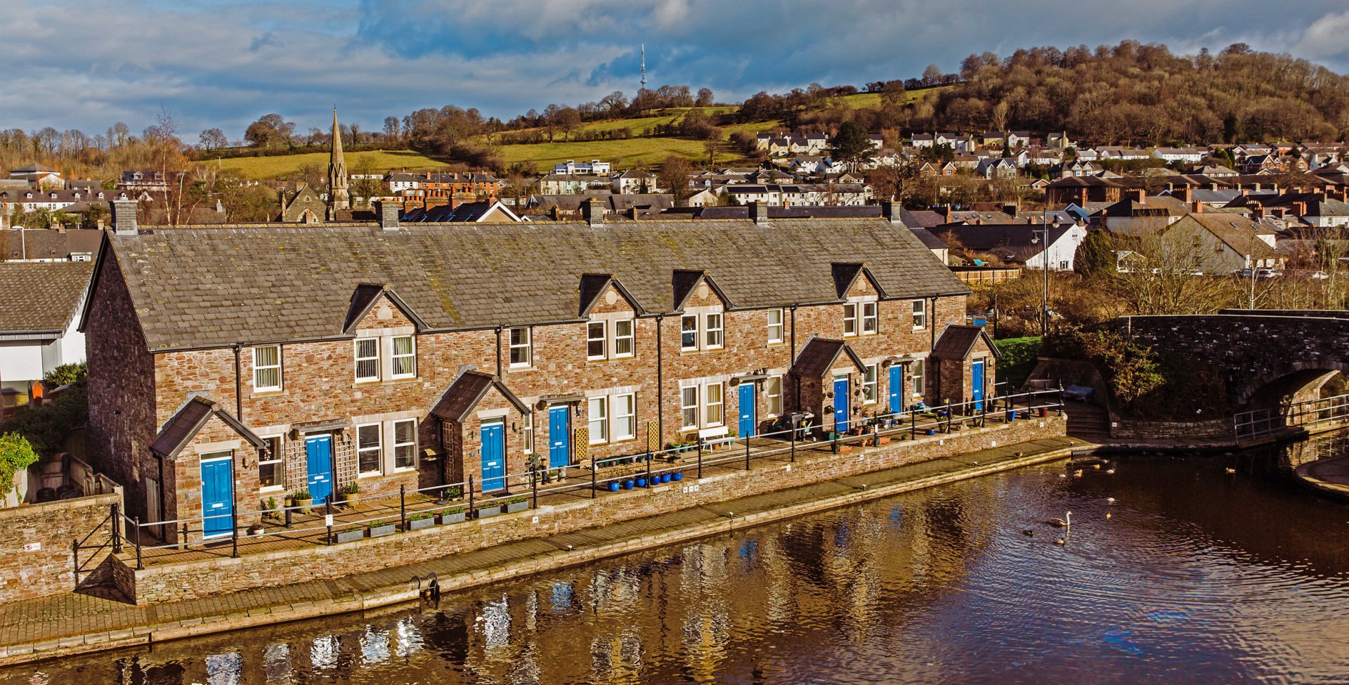 Welcome to the Brecon Beacons - destinations...