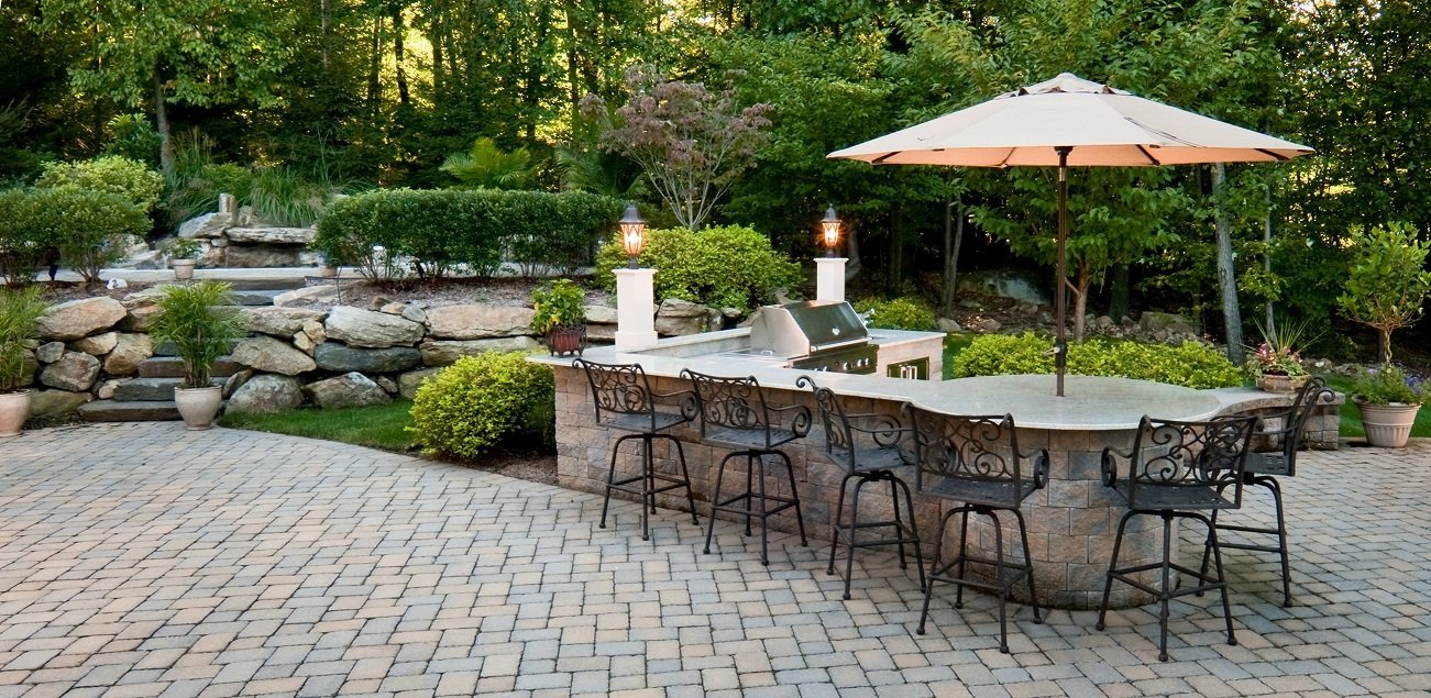 Using Your Outdoor Kitchen All Winter Long