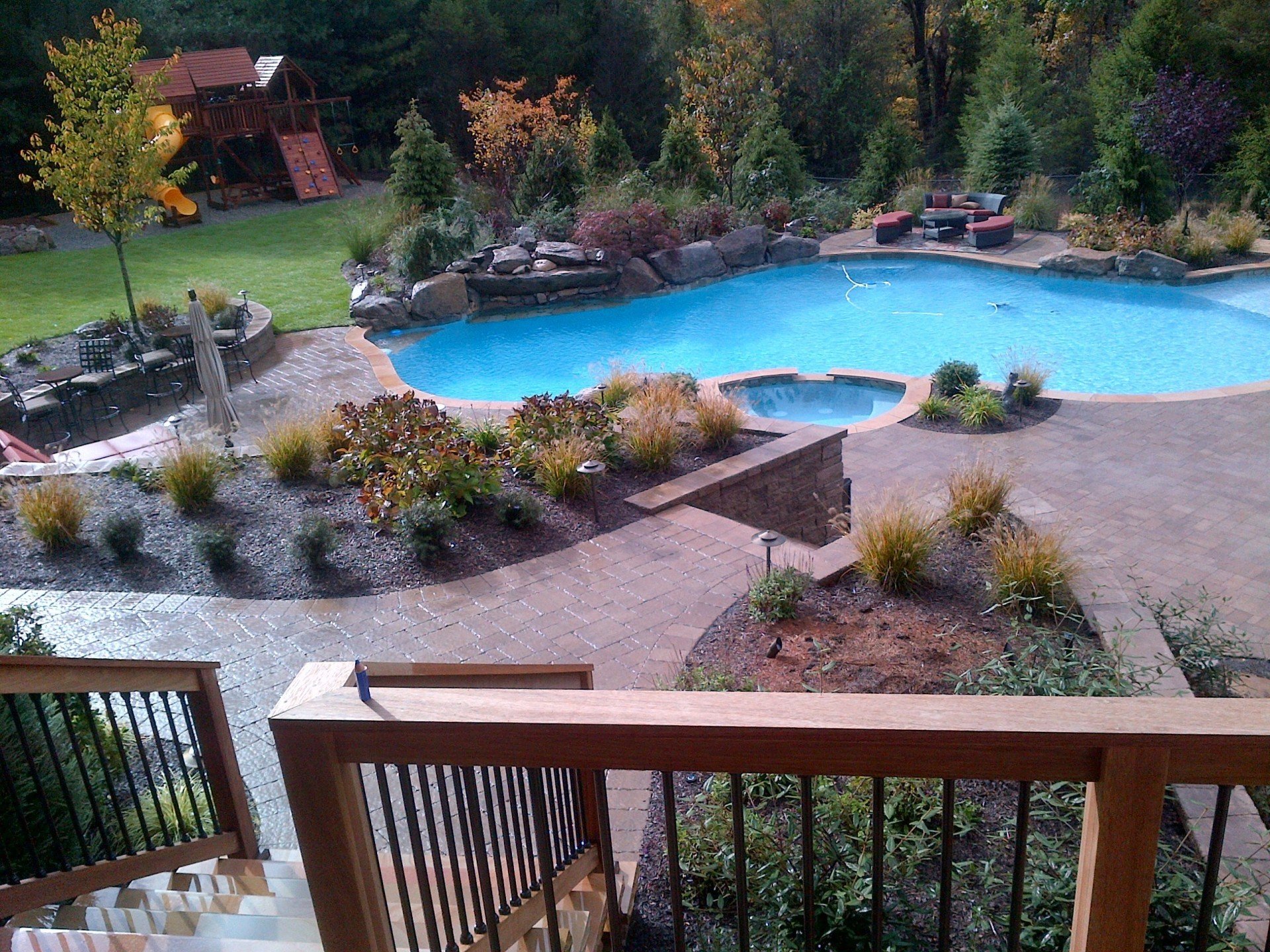 Pool Settings | Cashman Landscape Management & Design Inc.