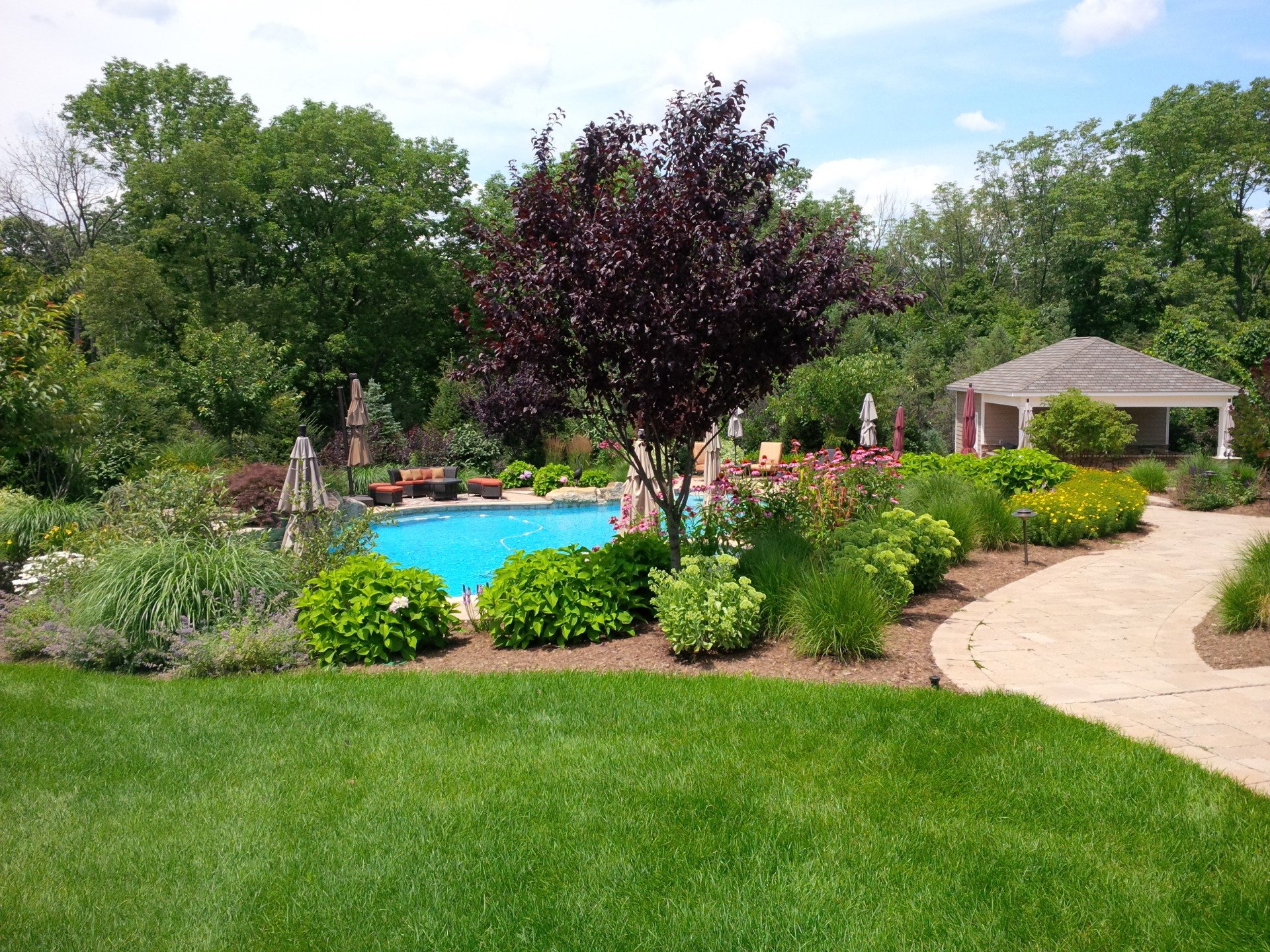 Pool Settings | Cashman Landscape Management & Design Inc.