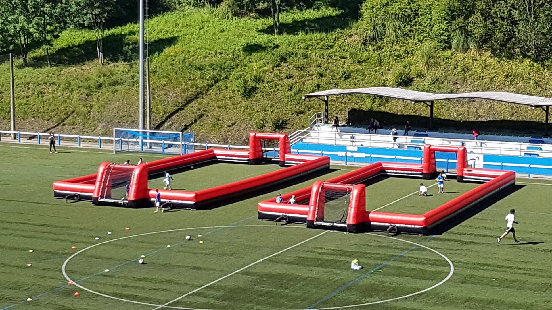 Hinchables deportivos infantiles · Streetmarketing