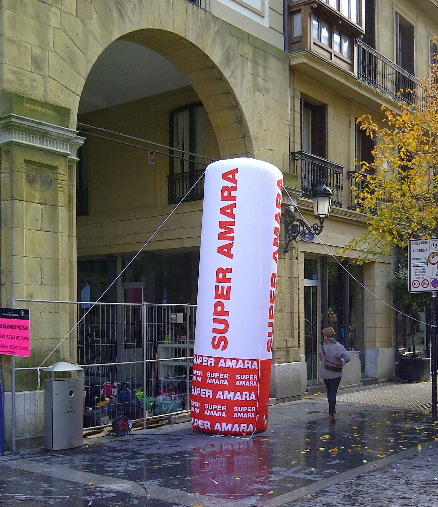 Hinchables· Soportes publicitarios · Streetmarketing
