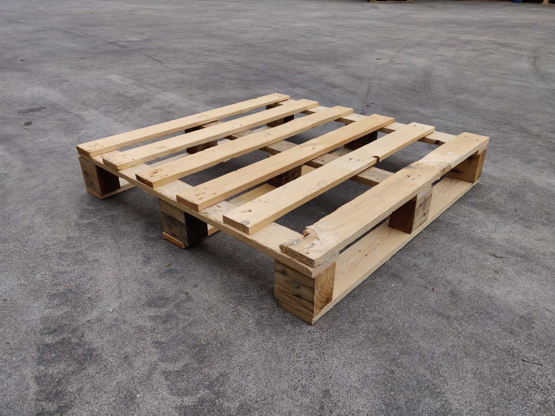 Pallets usati | Bolgare, (BG) | Rigenerazione pallets