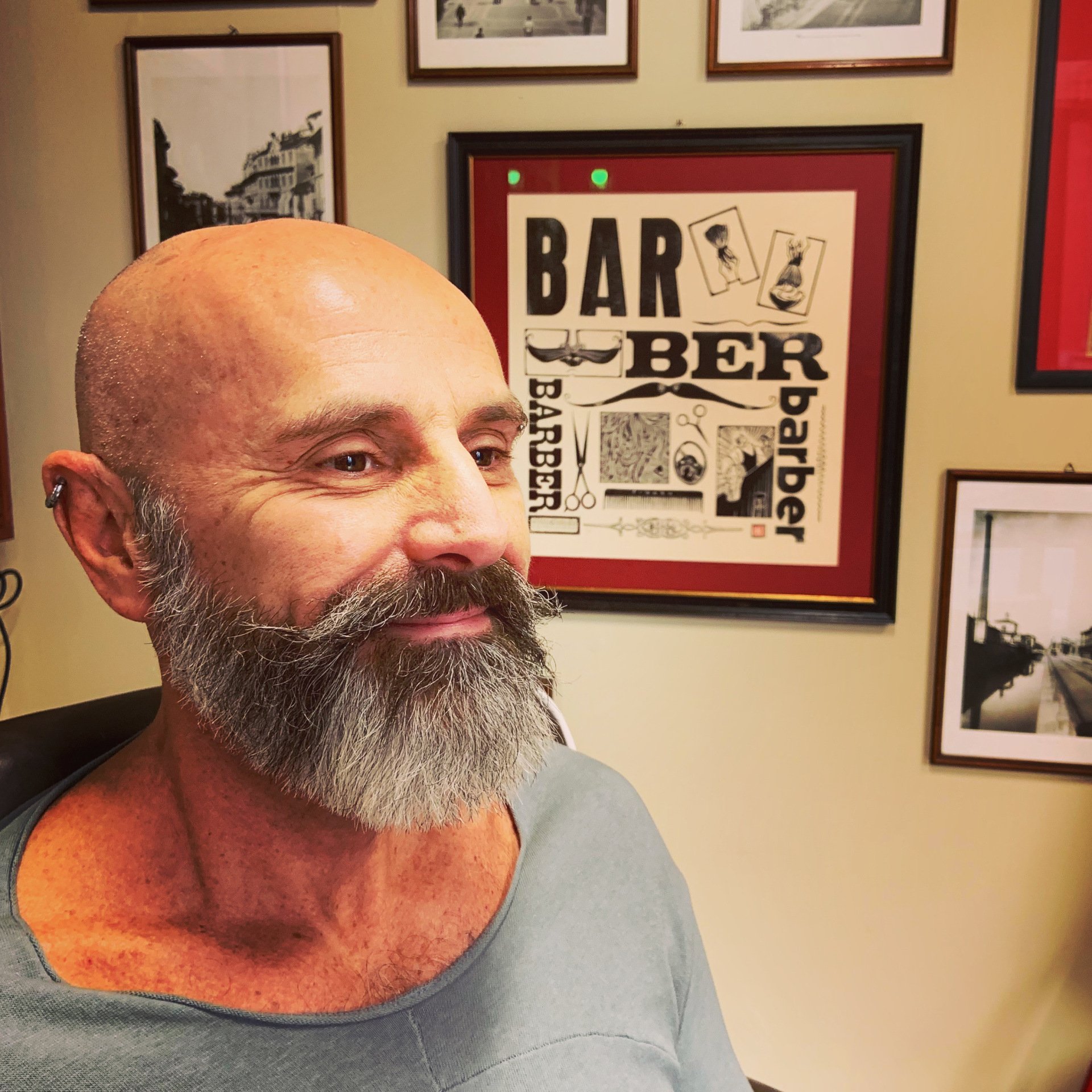 The drunken barber shop - Cristian barbiere salone di Milano