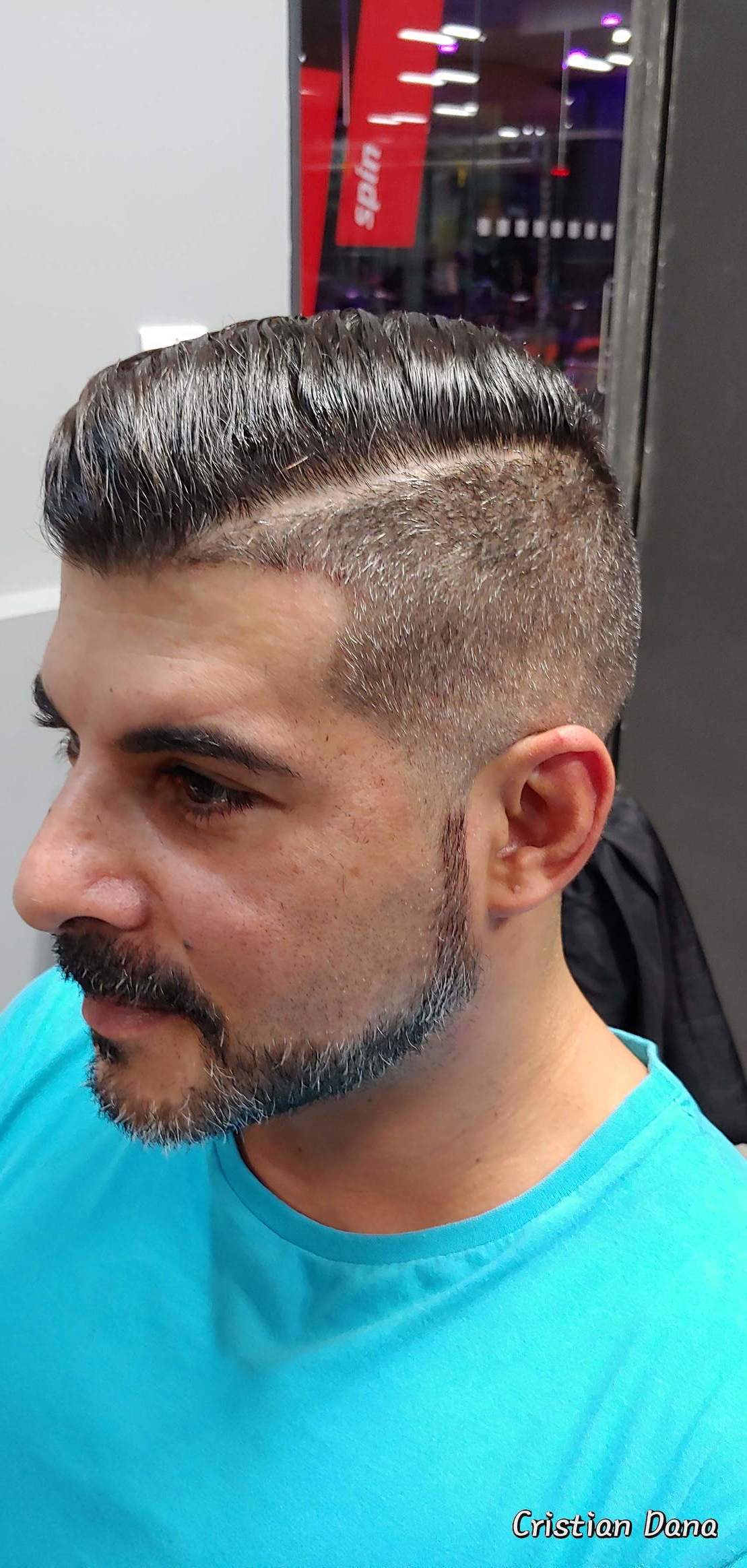 The drunken barber shop - Cristian barbiere salone di Milano