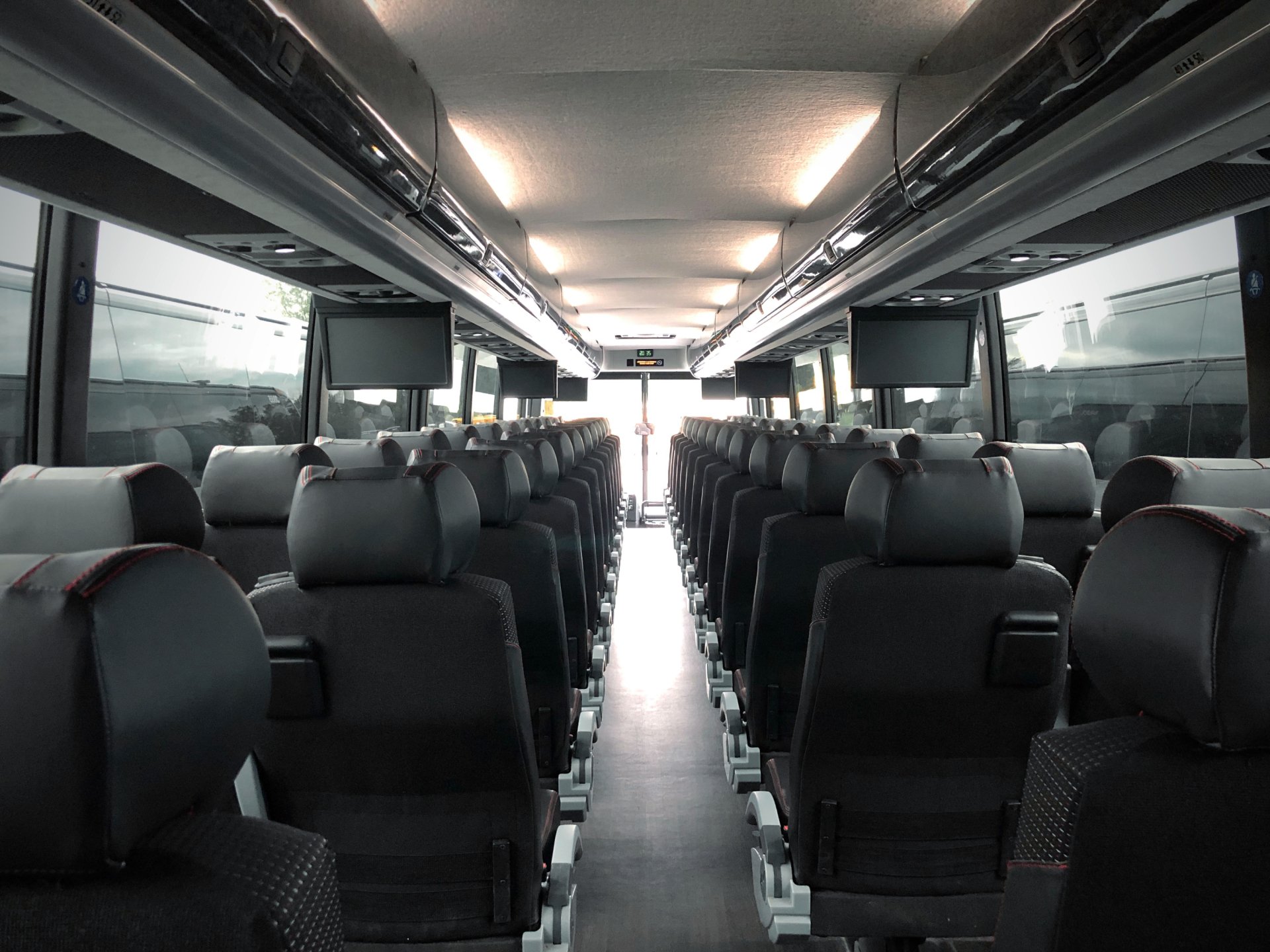 Motorcoaches, Minicoaches, Buses in Ottawa | Leduc Bus Lines Ltd.