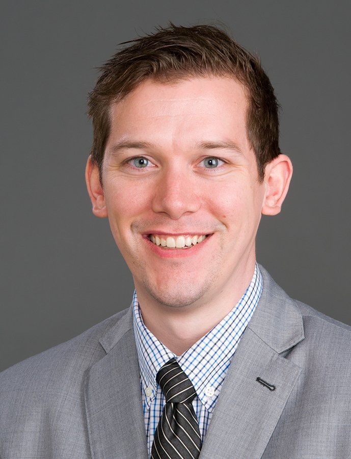 Dr. Weinlander | Milwaukee Eye Surgeons