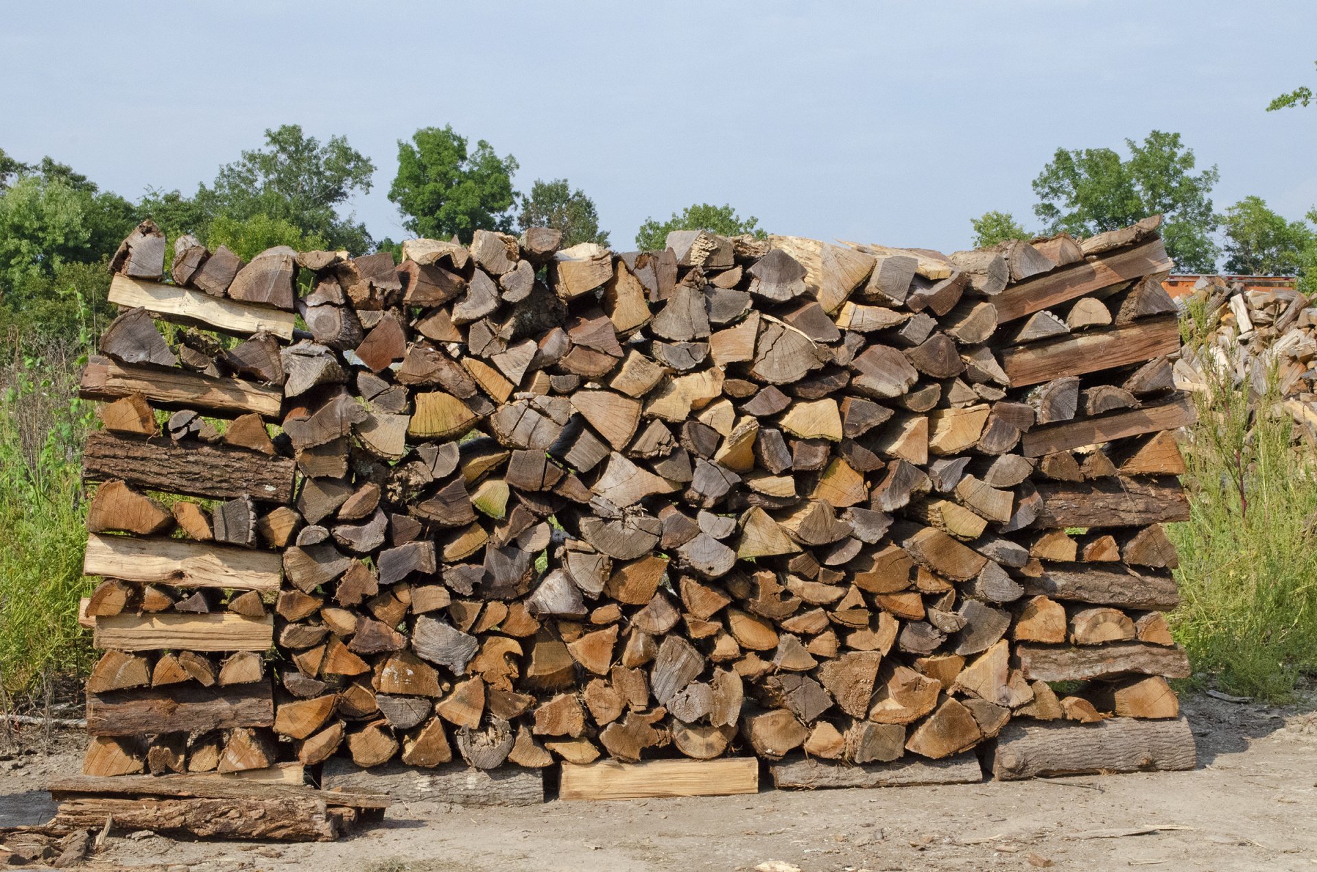 St Louis Seasoned Firewood For Sale | Delivery Included