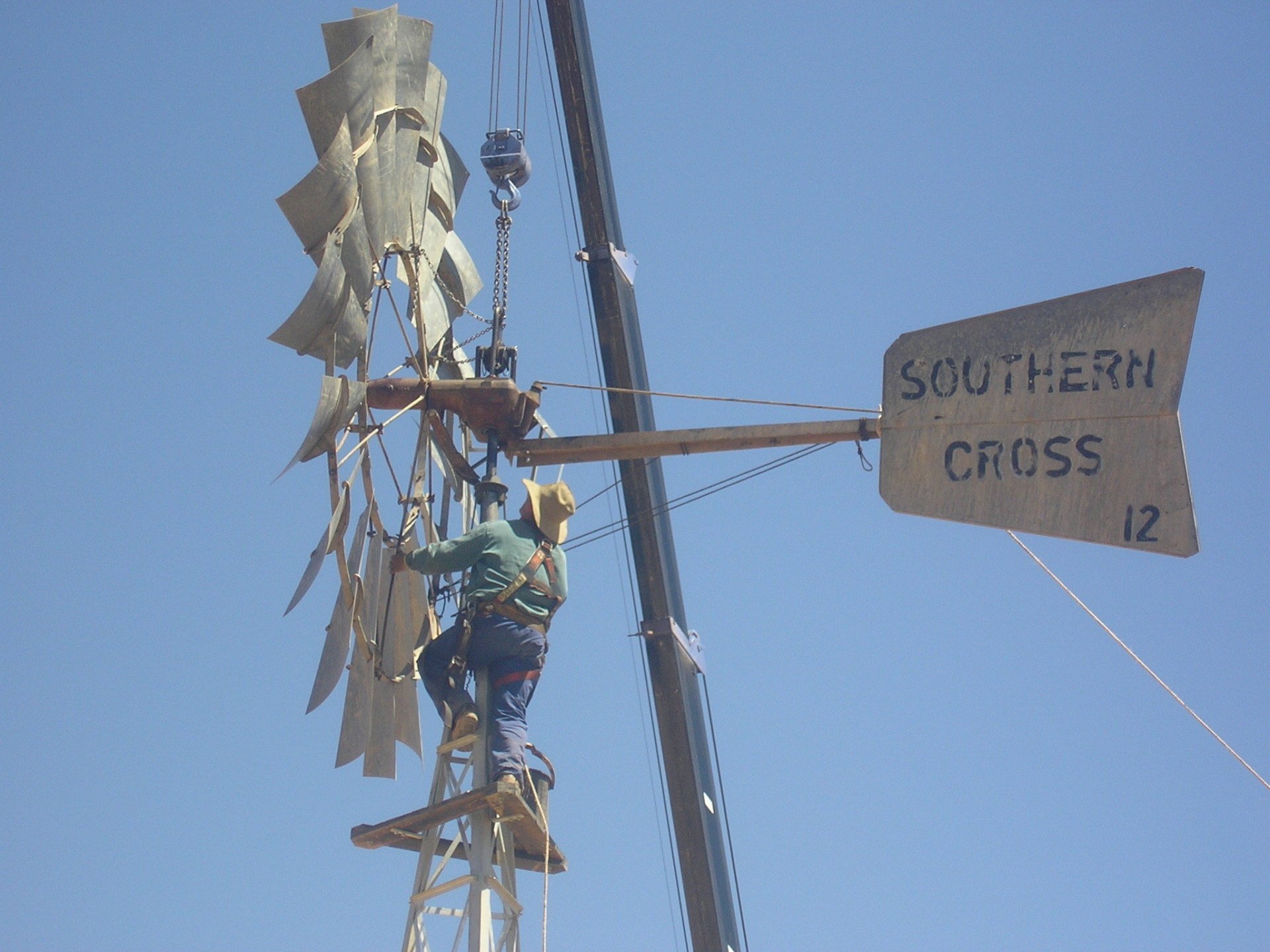 Windmill Maintenance - Southern Cross Windmills