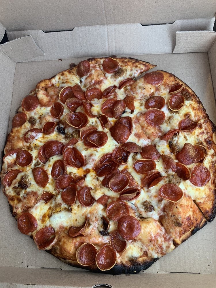 Home | Planks Cafe & Pizzeria on Parsons - Columbus, Ohio