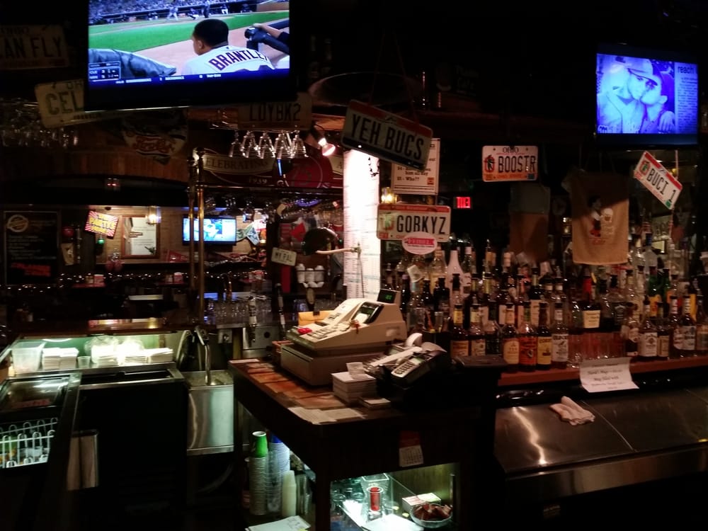 Home | Planks Cafe & Pizzeria on Parsons - Columbus, Ohio