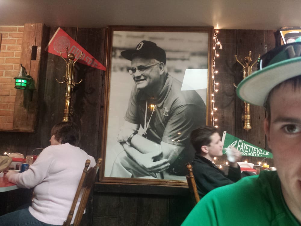 Home | Planks Cafe & Pizzeria on Parsons - Columbus, Ohio