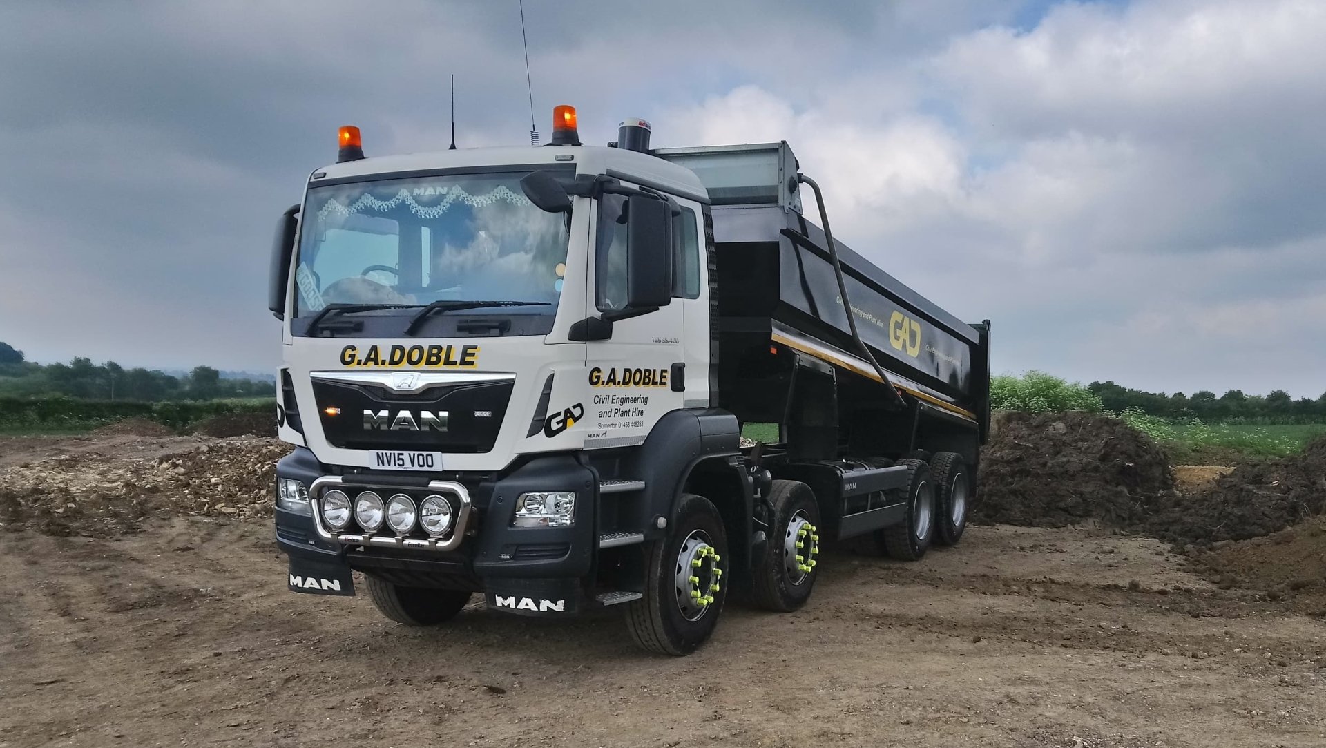 Haulage and civil engineering services across Somerton