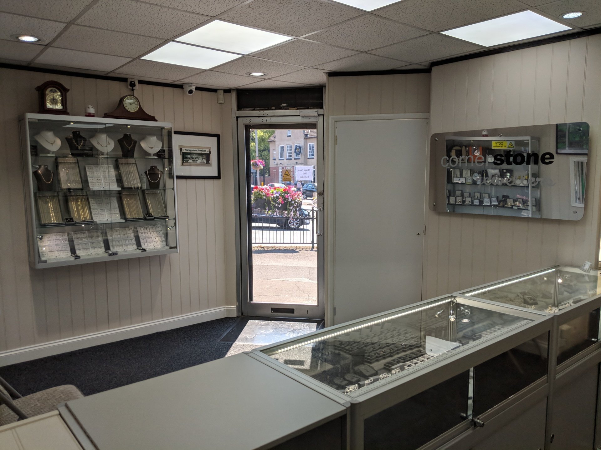 Cornerstone Jewellers Ltd – jewellery shop in Rotherham