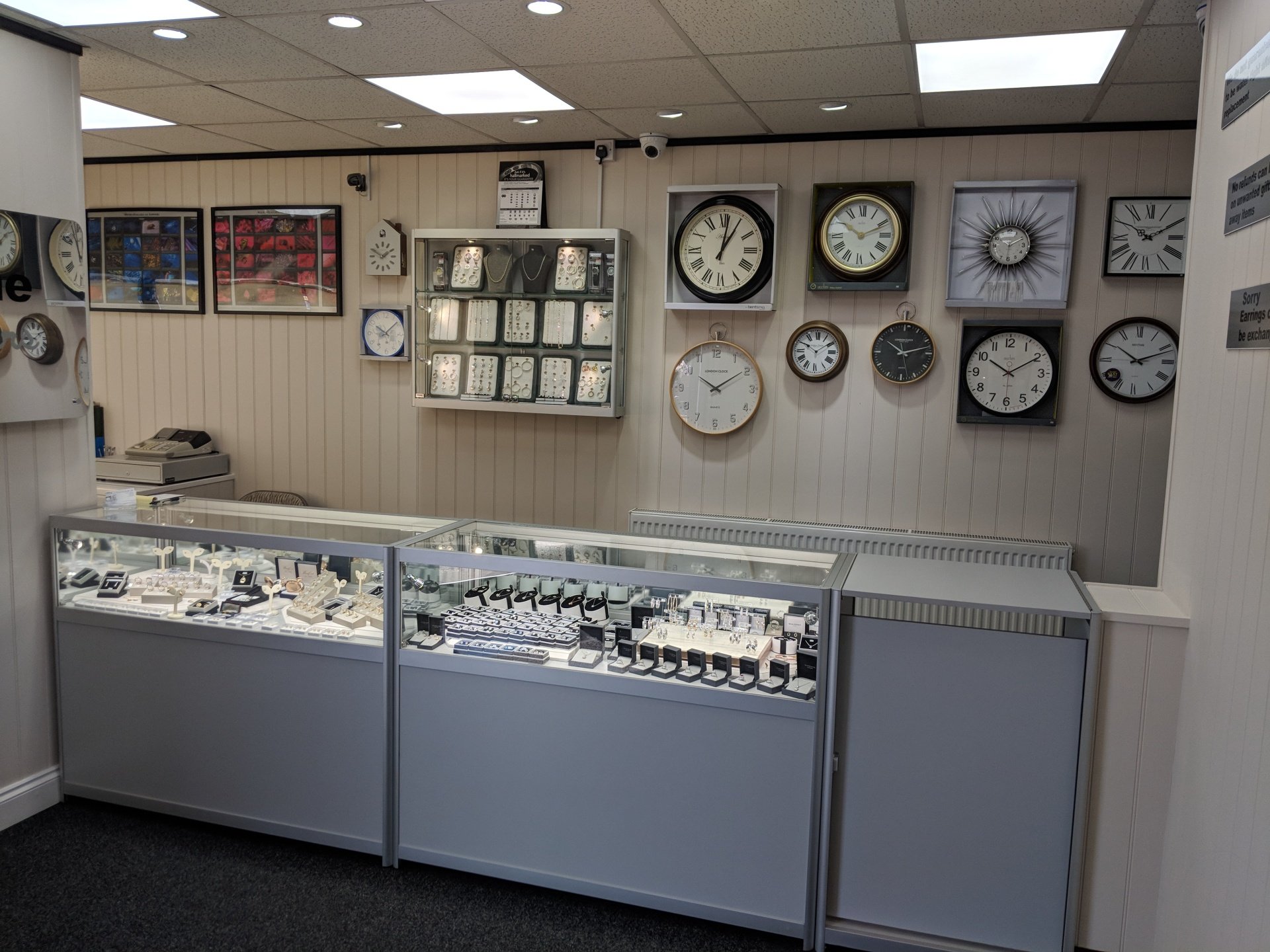 Cornerstone Jewellers Ltd – jewellery shop in Rotherham
