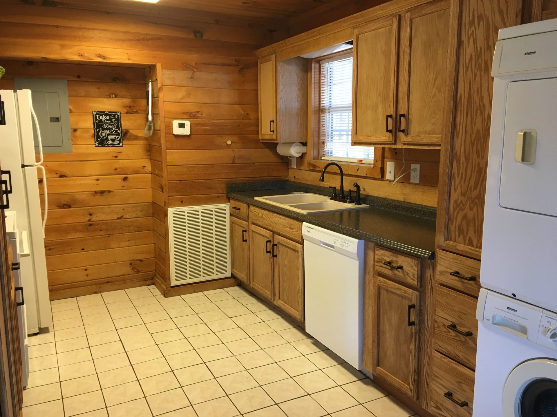 Pleasant View Resort | Lodging and Marina | Kentucky Lake