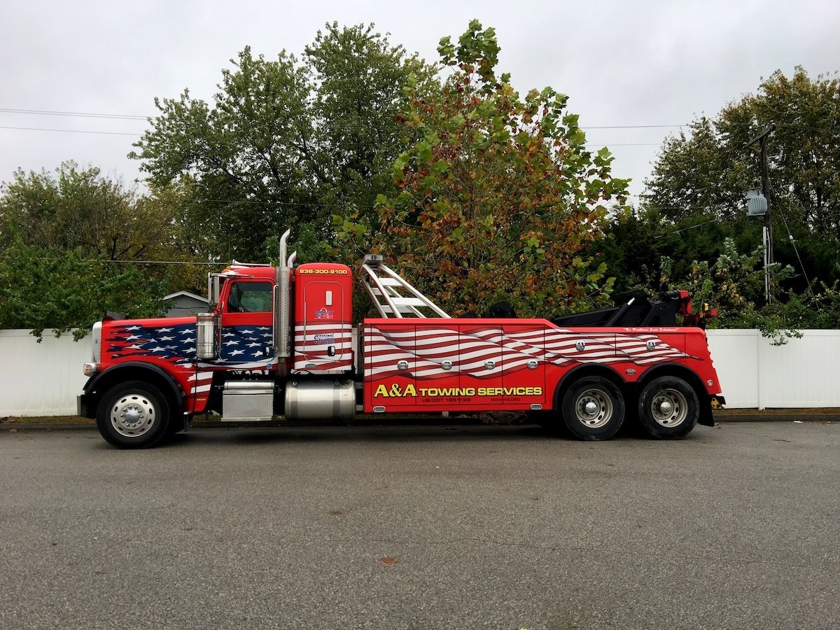 Towing Truck Vehicle Wraps & Graphics
