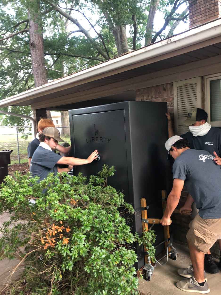 Gallery | JR Brown Inc. | Large Furniture Movers