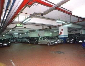 Parcheggio veicoli | Roma, RM | International Garage