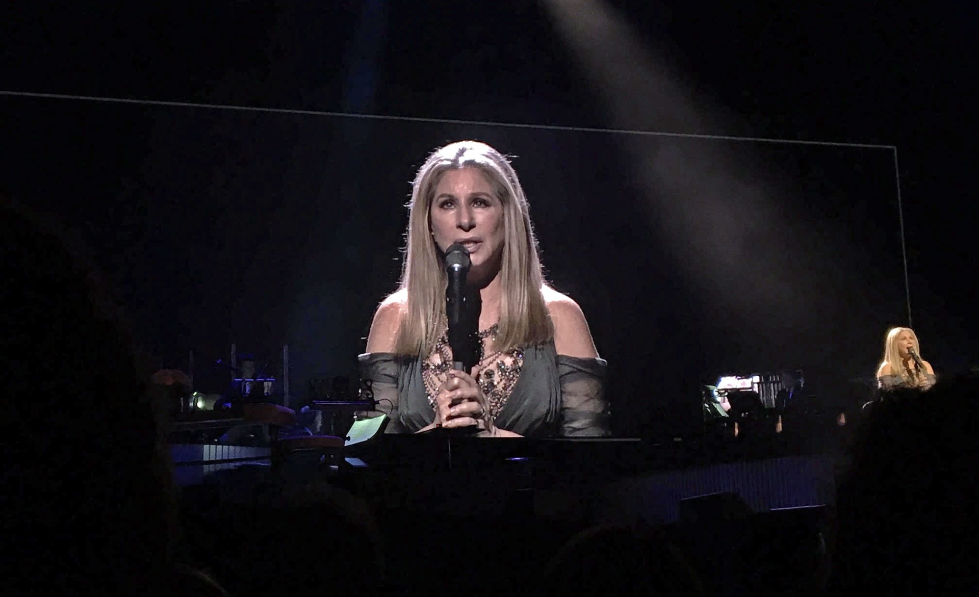 Barbra Streisand Archives | 2016 Philadelphia Concert Wells Fargo
