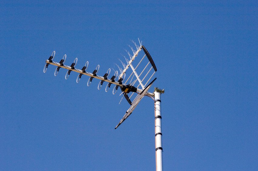TV, aerial and satellites installations | Aerial Erect