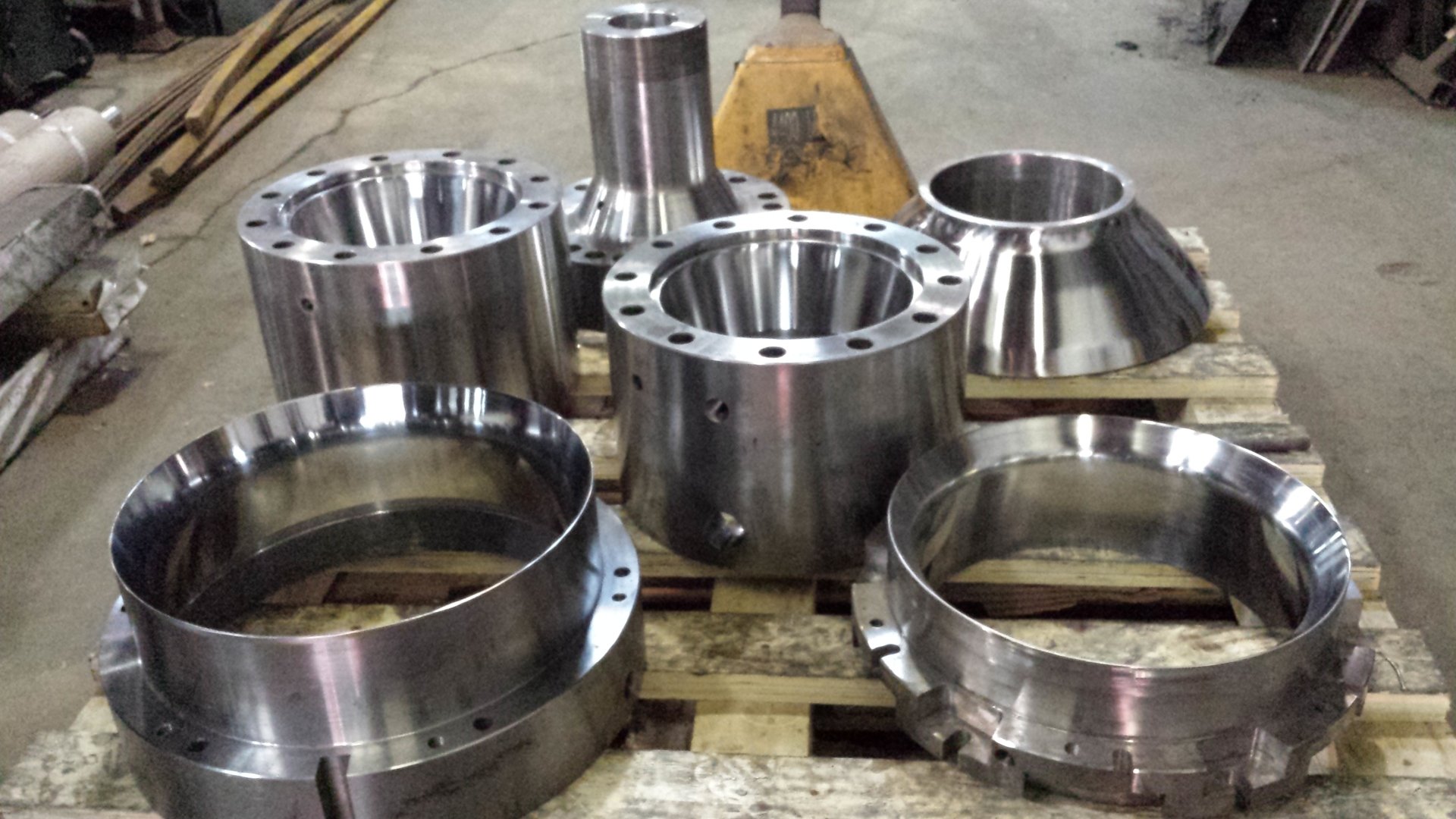Hard Chrome Plating, Surface Treatment, Hydraulic Industry | Oakville, ON