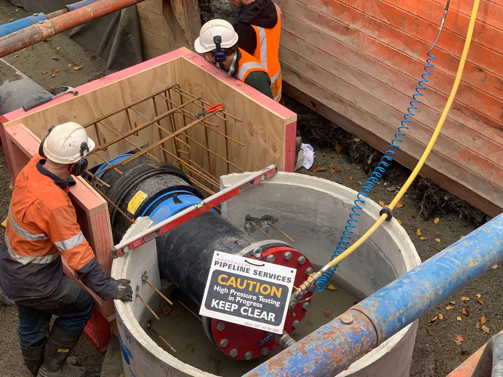 Hydrostatic & Pneumatic Pressure Testing for Pipeline Installations