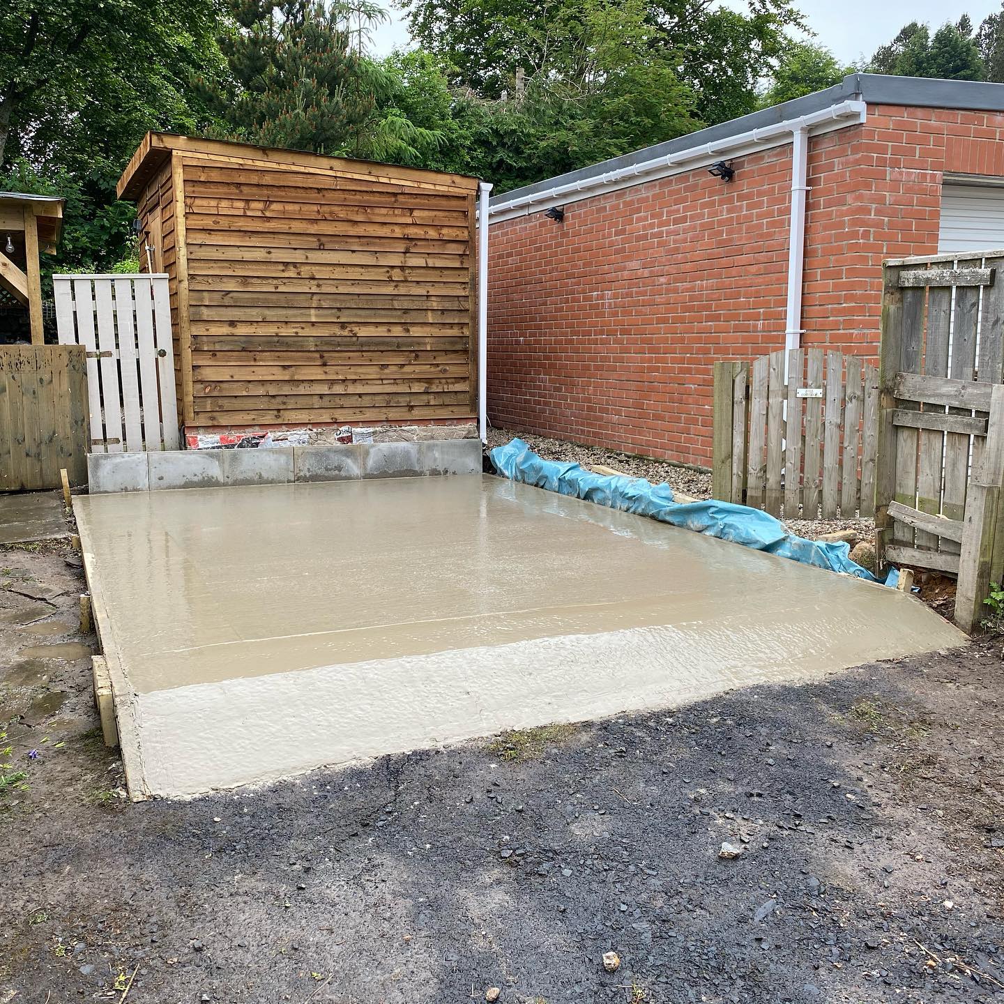 Concrete Base Installers | Lee's Solutions