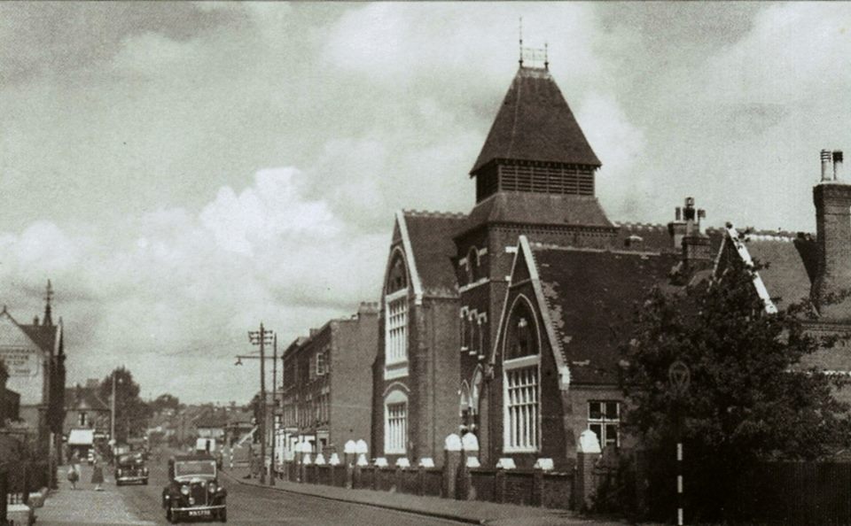 Holy Trinity Church, Bromley Common