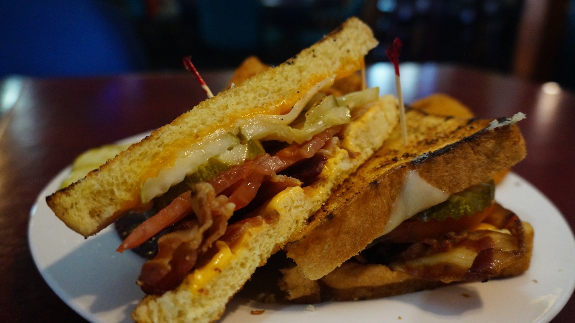 Bilda's Friess Lake Pub | Holy Hill Area Friess Lake Restaurant