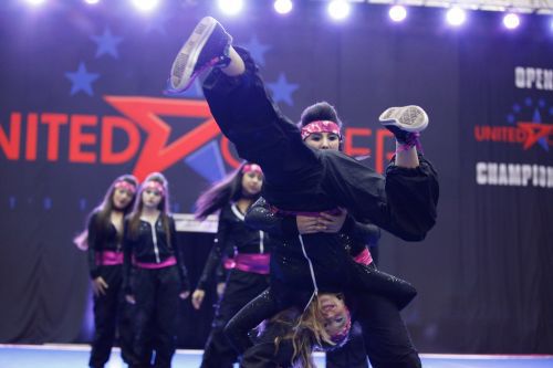 Photos - United Cheer