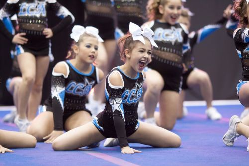 Photos - United Cheer